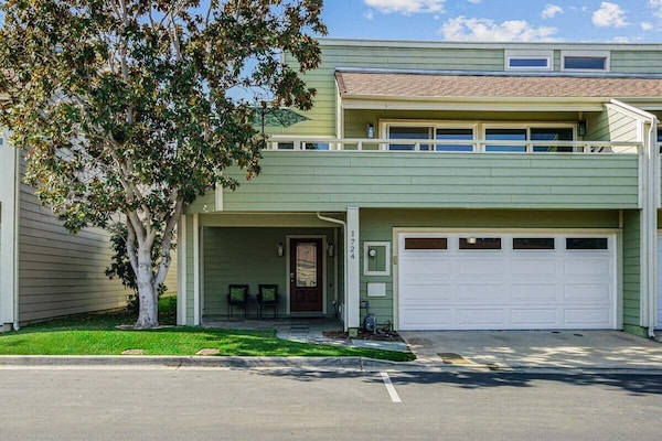 Encinitas Paradise | Seabluffe Gated Community W/ Beach Access - Encinitas, CA