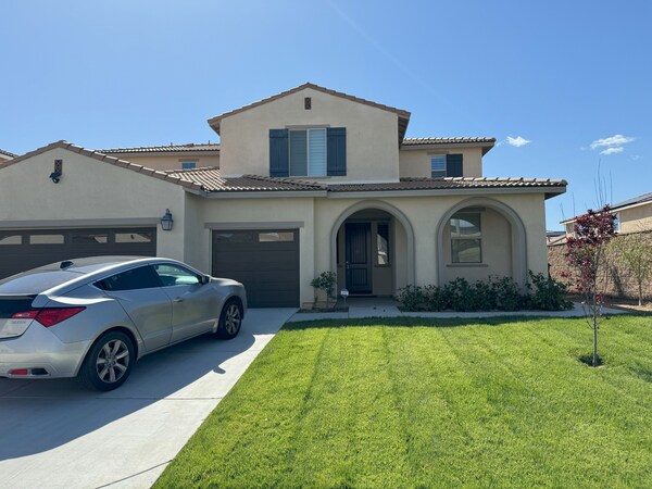 The Art Of Sophisticated Elegance In Menifee:luxury Living W/ Separate Gen Suite - 무리에타