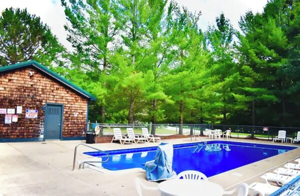 Newly Renovated Condo In Shanty Creek, Bellaire, Mi - Michigan