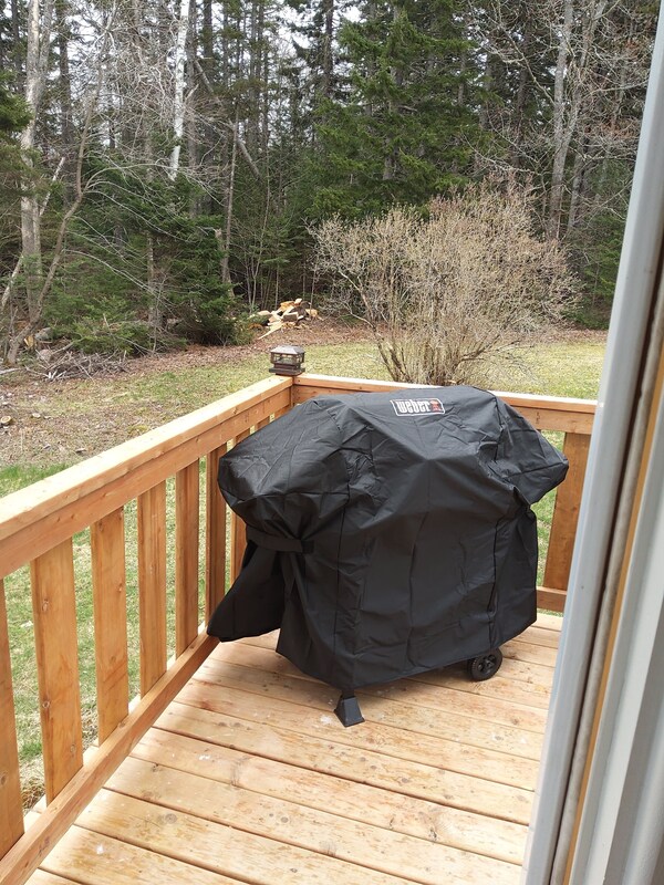 3-bedroom Bungalow In Charming Carter's Point With Ac, Wifi. Close To Beach. - Saint John