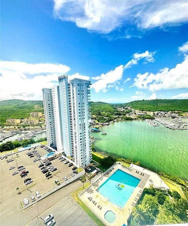Amazing Waterfront View 2-bedroom Luxury Condo In Beautiful Farjado, Puerto Rico - Fajardo