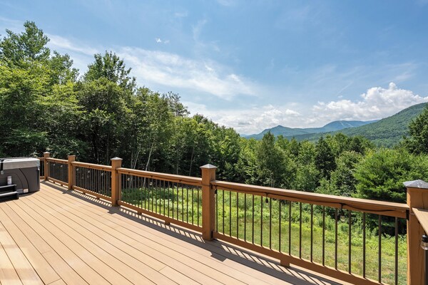 Snow Cap- Chalet With Mountain Views - Maine