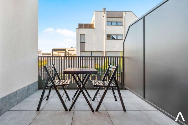 Comfort & Style In Vibrant Luxembourg Coliving - Luxemburgo