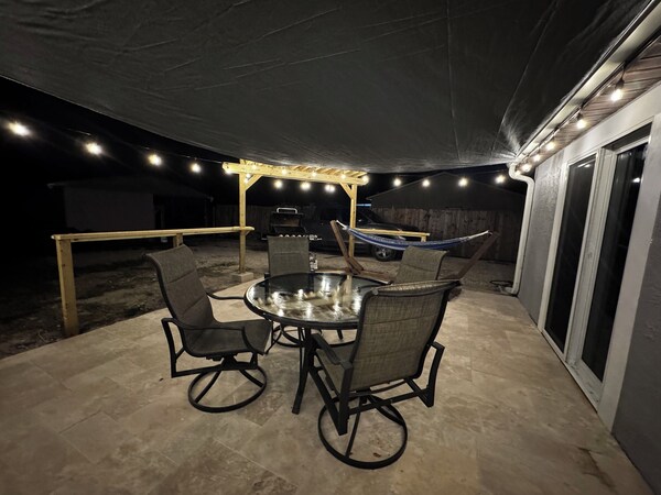 Your Home Away From Home/the Perfect Place To Unwind With Family & Friends - New Port Richey, FL