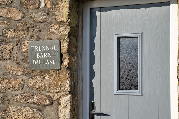 Finest Retreats | Trennal Barn -