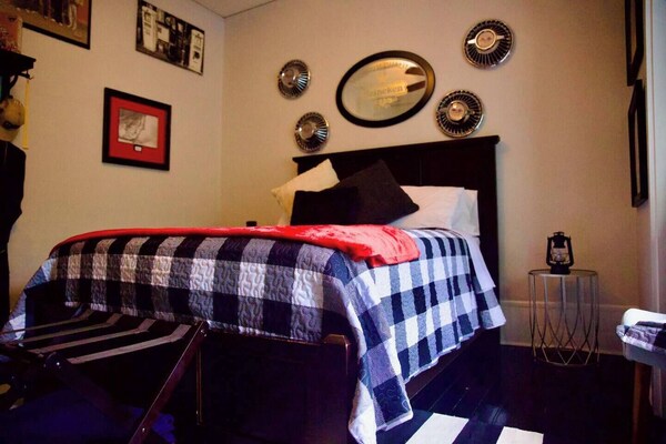 B&b The Harrison Suite\n\n - Daytona Beach, FL
