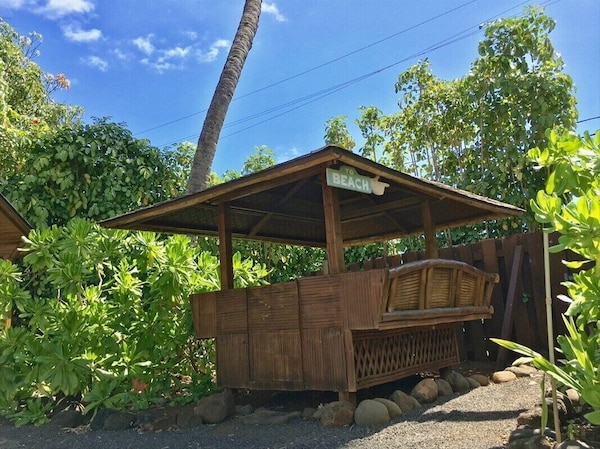 New Listing! Charming Kapa'a Garden Cottage - Kauai, HI