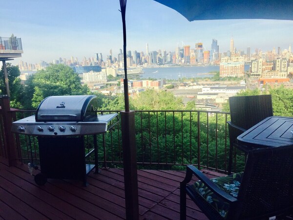 Mega Midtown Trade View - Apt 2-3 Combo -15 Mins To Nyc - Manhattan, NY