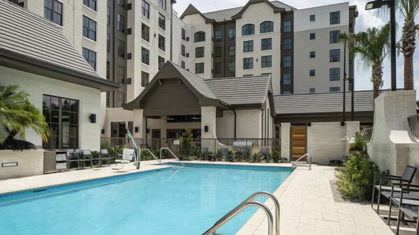 Ideal For Mayo Clinic Visitors: 3 Spacious Suites W/ Kitchen And Pool Access - Jacksonville, FL
