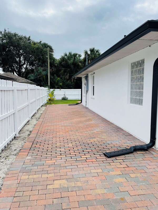 Charming 3-bedroom Villa With Ac And Wifi In Lovely Sebastian - Sebastian, FL