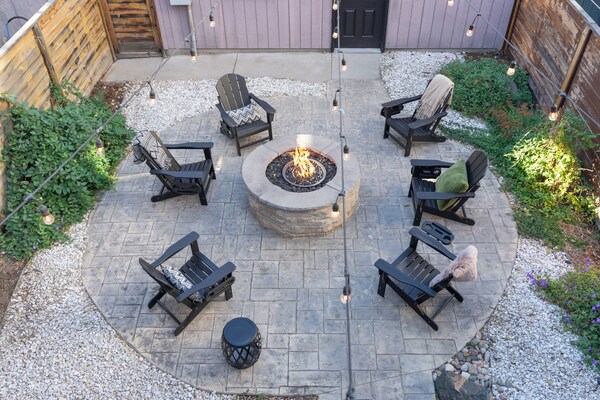 Hidden Gem In Rino, 4 Bed/3 Bath, Backyard With Firepit And 2 Car Garage - Denver, CO