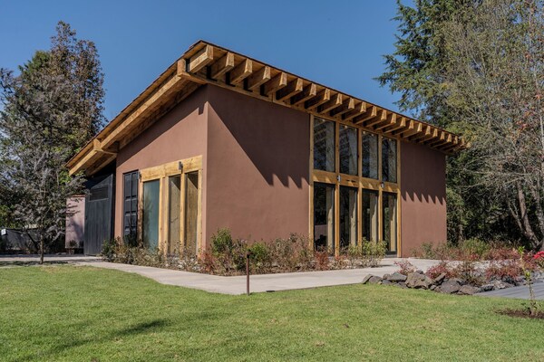 House In The Forest Of Valle De Bravo With Very Independent And Private Spaces! - Valle de Bravo