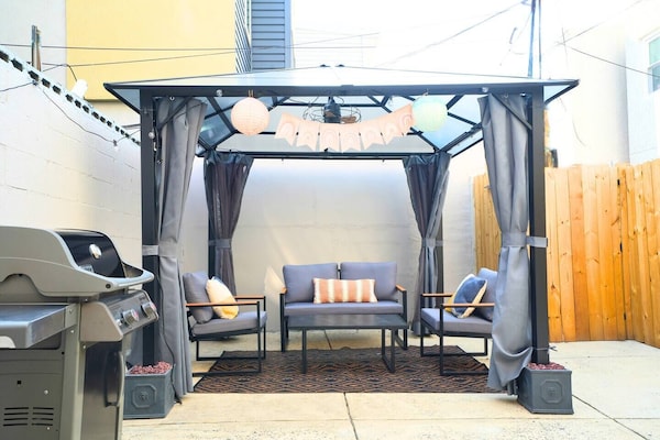 Cozy Renovated South Philly Apt With Backyard Near Stadiums And Center City - Ardmore, PA