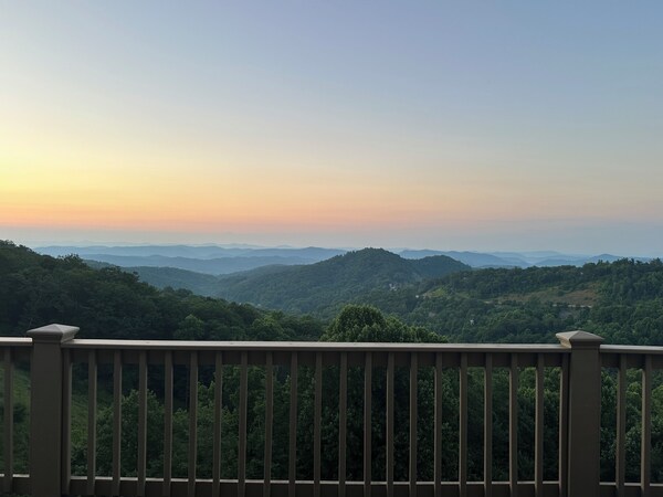 On The Rocks - Cozy 1-br Condo W/ Stunning Views 5 Mins To Downtown Blowing Rock - Blowing Rock, NC