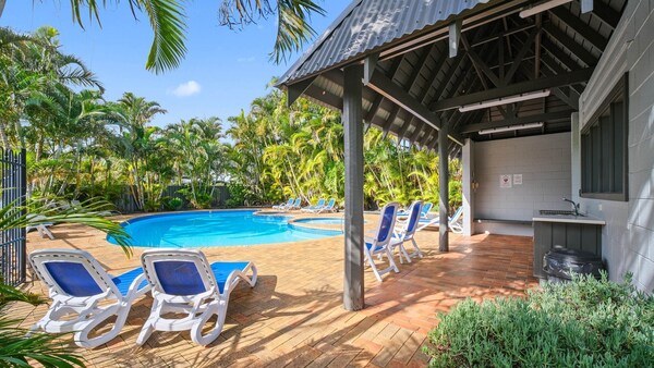 Shores Two Bedroom Pet Friendly - Myall Lake, New South Wales