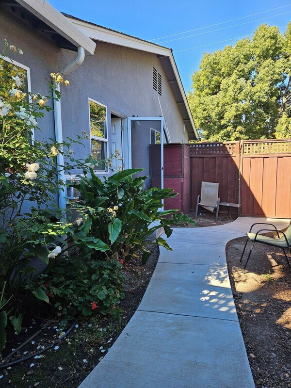 Charming 1-bedroom House In Superb San Jose With Ac, Wifi - San Jose, CA