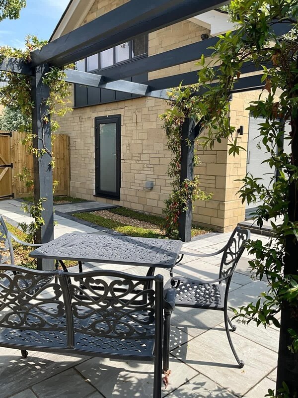 The Lodge, Private Parking & Garden - Cotswolds
