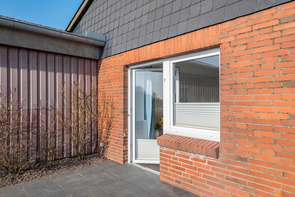 Ferienwohnung - Groß" Mit  Eigener Terasse, Gemeinschaftsgarten Und Wi-fi - Dagebüll