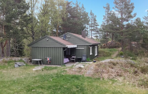 2 Bedroom Stunning Home In Kristiansand - Kristiansand