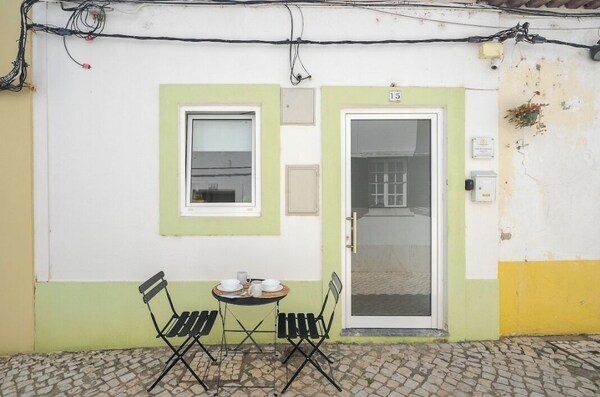 Doll House Vilarinho Alcochete - Montijo, Portugal