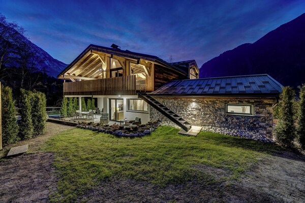 Welcome To Chalet Papillon Chamonix  A Touch Of Alpine Elegance - Chamonix-Mont-Blanc