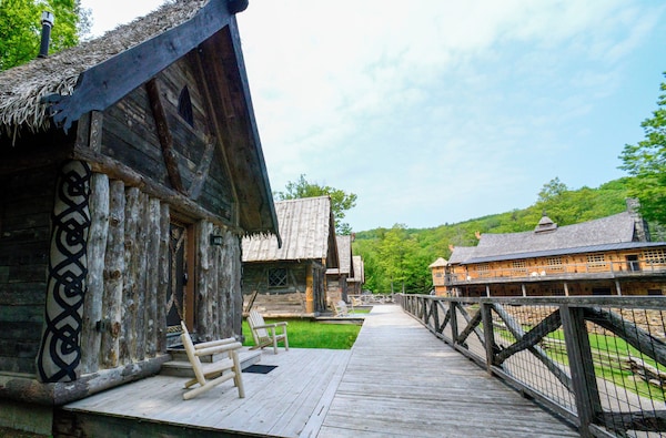 Vikings Villages Resort - Double Bed Room - Vermont
