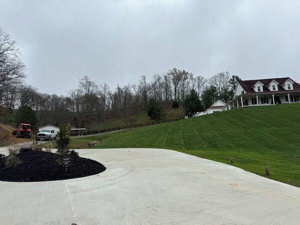 Family Friendly 12 Bed, Serene Small Town Louisa. Cozy With Wifi, Ac & Farm Life - Kentucky