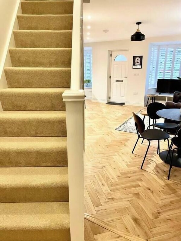 Beautiful Two Storey Apartment In City Centre- 1 - Bristol