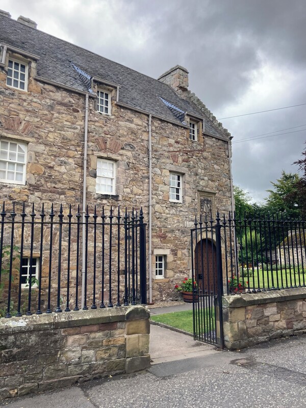 @Theflatinjed: Fully Serviced 2 Bedroom Apartment In Jedburgh, Sleeps 4. - Jedburgh