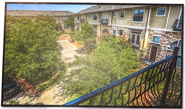 Cozy 2-bedroom Condo In Welcoming Plano With Ac, Wifi - Plano, TX