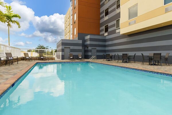Charming Stay: 2 Queen Beds, Fairfield Inn, Next To Everglades, Free Parking - Florida Keys