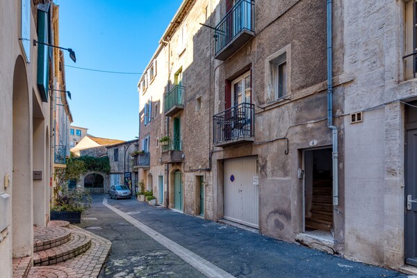 Apartment 'Sous Les Toits' With Wi-fi And Air Conditioning - Pézenas