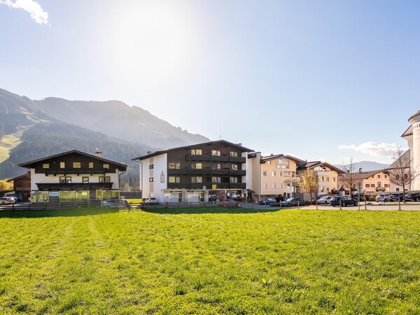 Central Apartment In Brixen, Near The Ski Bus - Kirchberg in Tirol