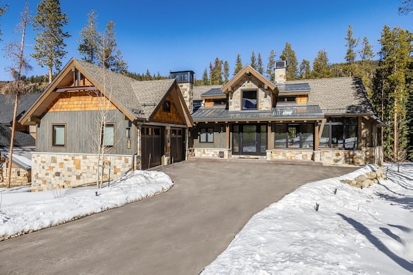 Book A Summer Getaway Today! Keystone Mountain Home With Private Hot Tub, Fire Pit, And Fireplace! - Keystone, CO