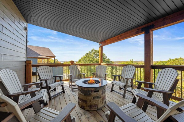 Private Pool! Rustic Charm! Steps From The Lake! - ブランソン, MO
