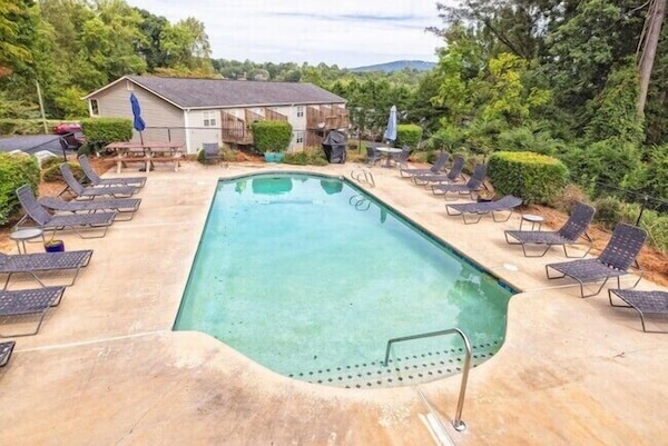 Overlook Club C5 L Spacious And Cozy - Alpharetta, GA
