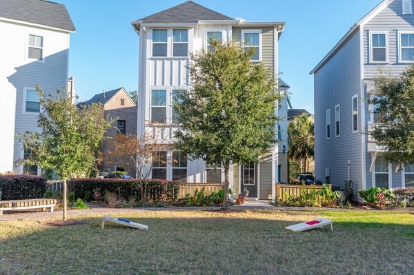 The Newman Premier: Luxury 4br Park Circle Home - Charleston