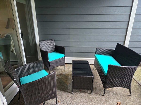 Oceanside Gardens At Pacific Shores, Nanoose Bay - 2 Bedroom - Full Kitchen - Vancouver Island