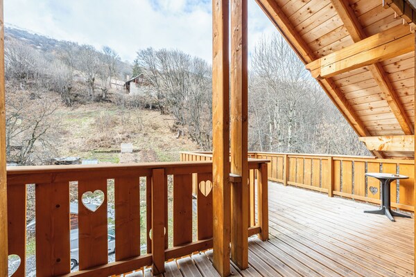 Apartment 'Les Croës' With Mountain View, Private Terrace And Wi-fi - Valmeinier