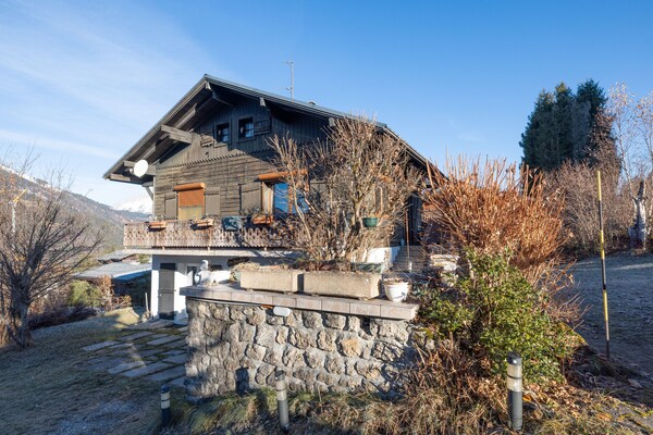 Apartment 'Les Rocailles' With Mountain View, Private Terrace And Wi-fi - Notre-Dame-de-Bellecombe