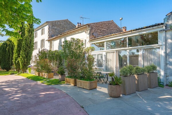 'Gîte Le Sun House' With Shared Pool, Private Terrace And Wi-fi - Charente-Maritime