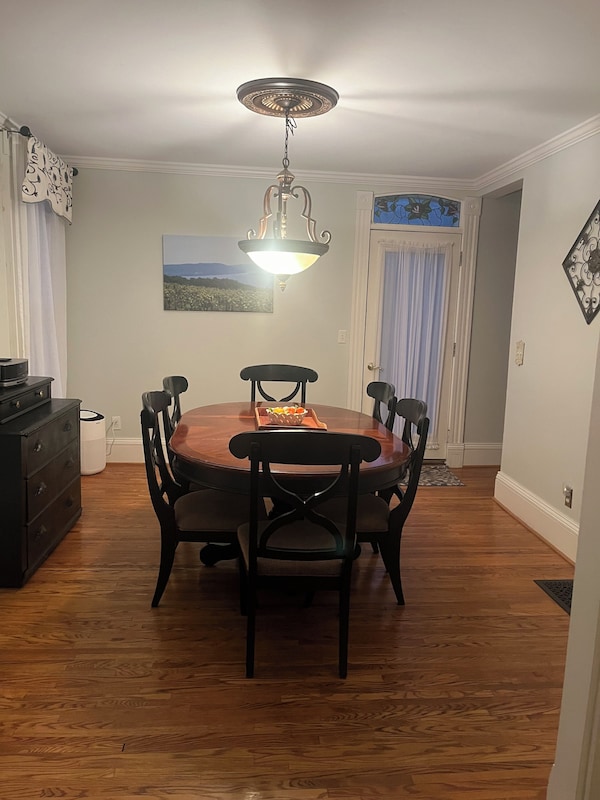 Stunning 4-bedroom House With Ac And Wifi In The Quaint Town Of Hammondsport - ハモンズポート, NY