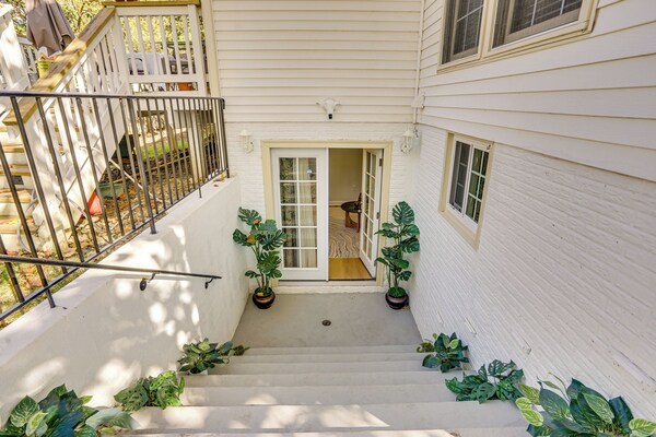Dulles Executive Resort, Va, 5 Mn From Iad,  10 Mn From Reston-town Center. - Reston, VA