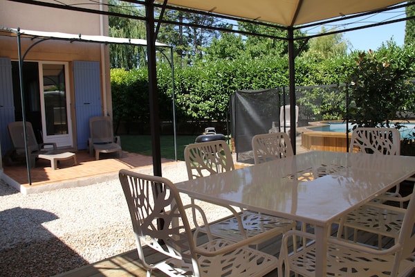 Proche Avignon, Maison Clim, Piscine,4 Chambres. - Sorgues