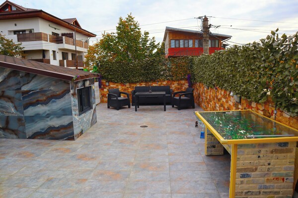 3-bedroom House In Charming București With Ac, Wifi - Bucharest