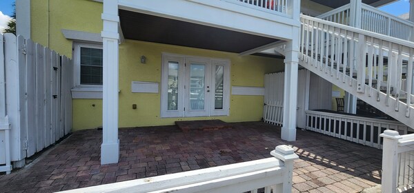 Discover The Charm Of Waterside At Coquina Key, Your Island Paradise Awaits - St. Petersburg, FL