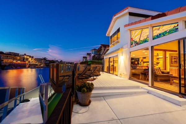 Waterfront Deck View W/hot Tub, Prime Location - Port Hueneme, CA