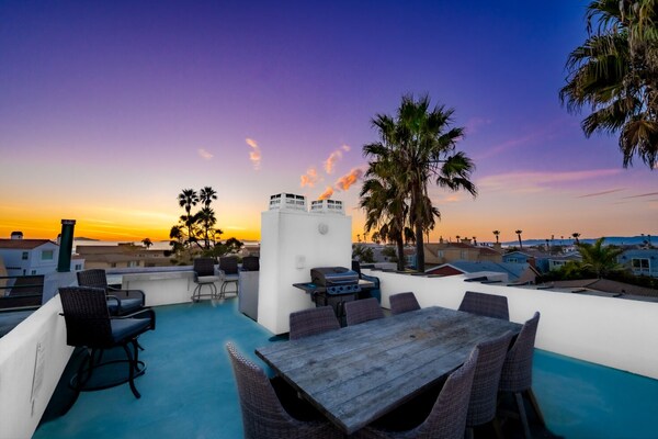 15% Off May 18-29 Rooftop Deck Views Steps To Sand - Port Hueneme, CA