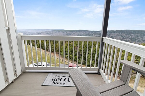 Ml288 New Deck Great Views Ez Parking Wifi Retreat - Snowshoe, WV
