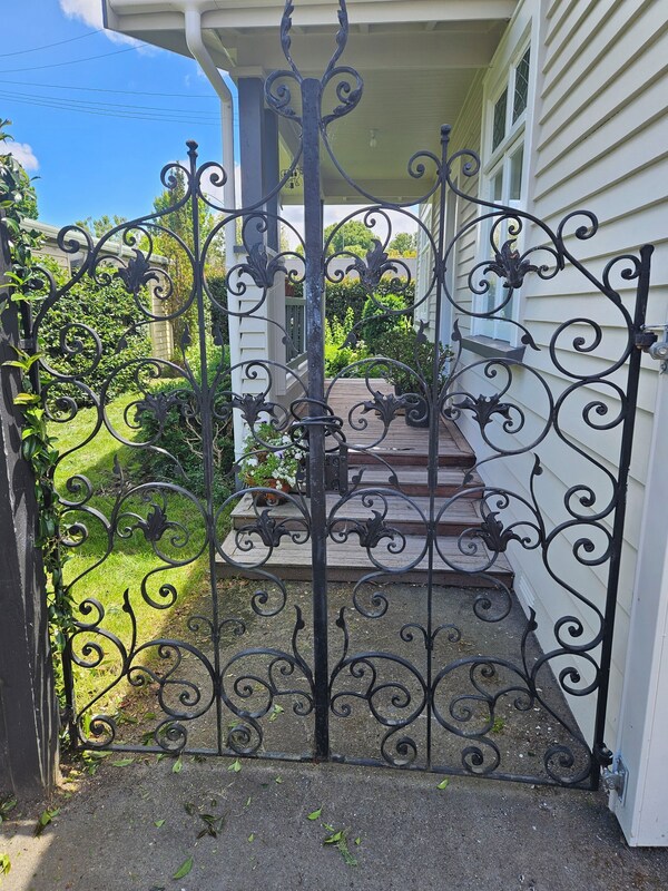 Character Home In Inner City, Awesome Location Near Fmg Stadium And Seddon Park - Ngāruawāhia